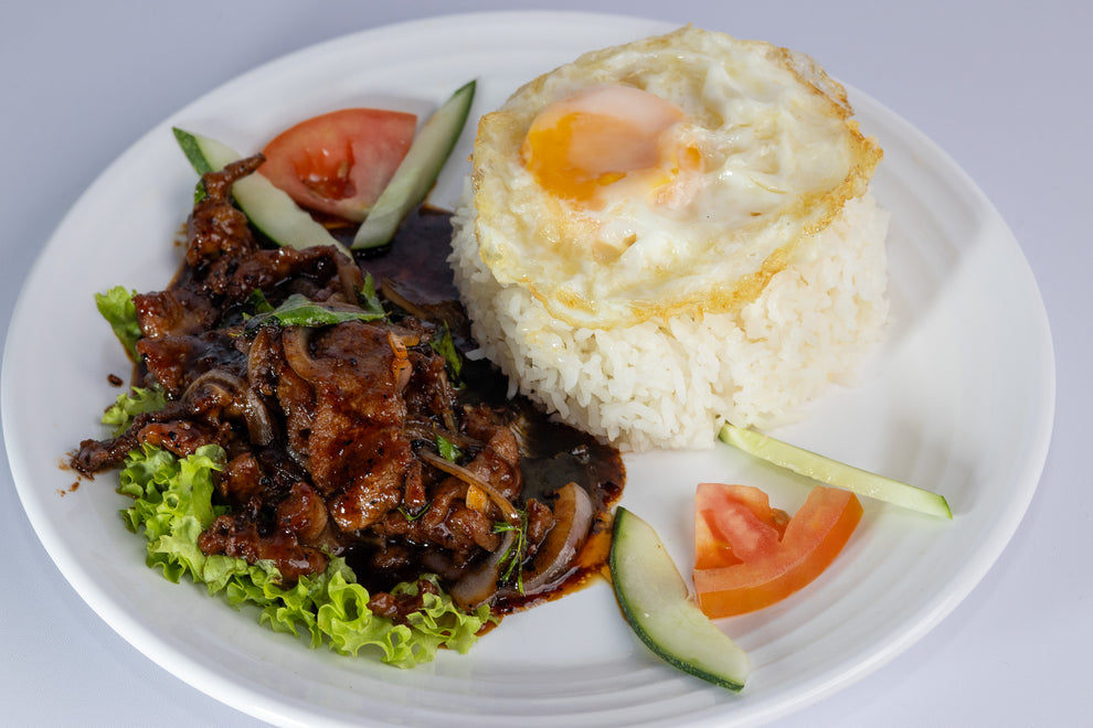 Black Pepper Beef Rice (黑椒牛肉饭) – Ding Heng Kitchen